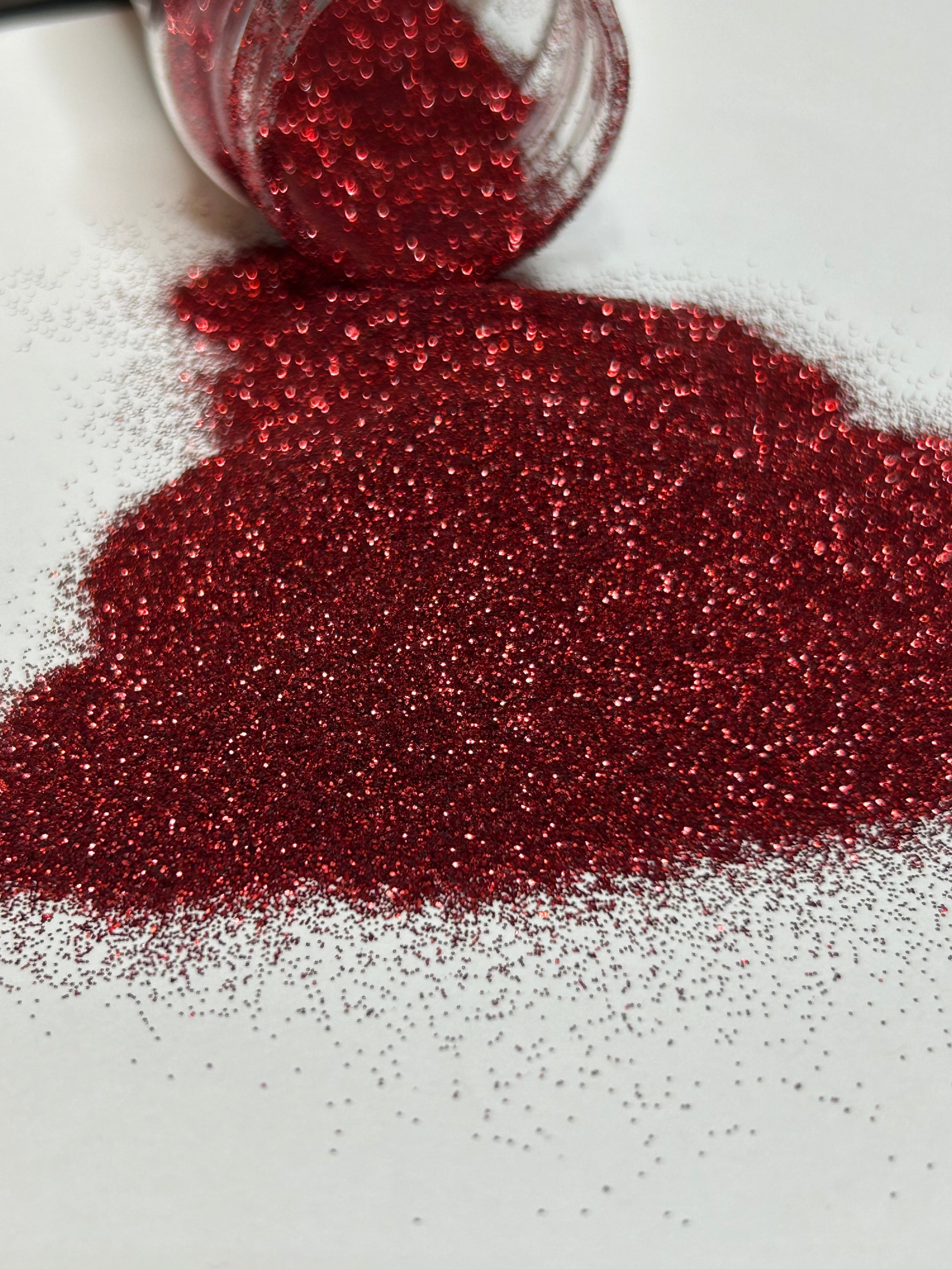 Blood red ultra fine glitter | R2 Boutique